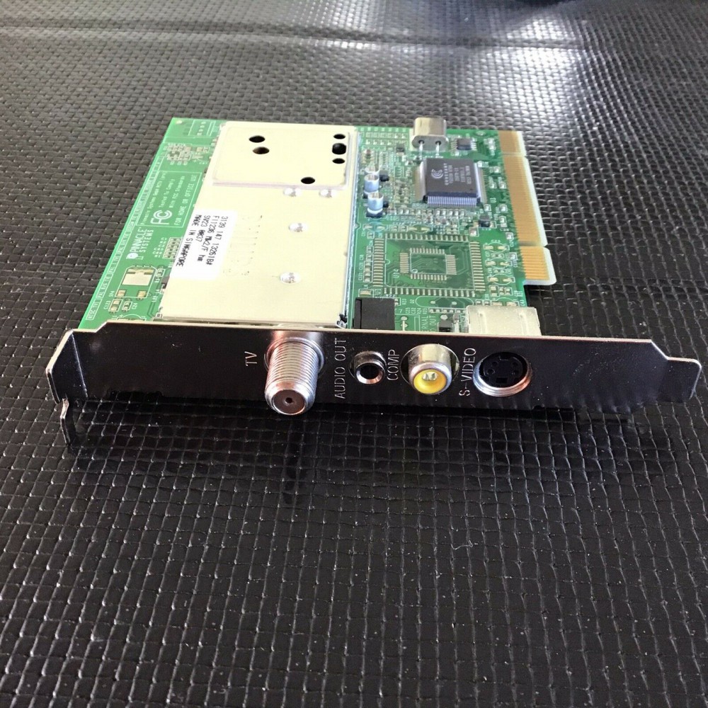 Pinnacle Systems PCTV PRO Internal PCI Slot Video Capture Card with ...