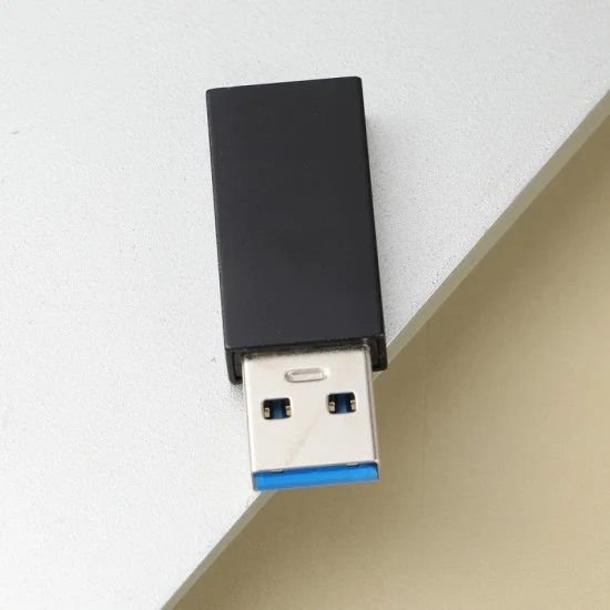 Juice Jacking Killer USB Flash Drive Adapter Protects Your Phone ...